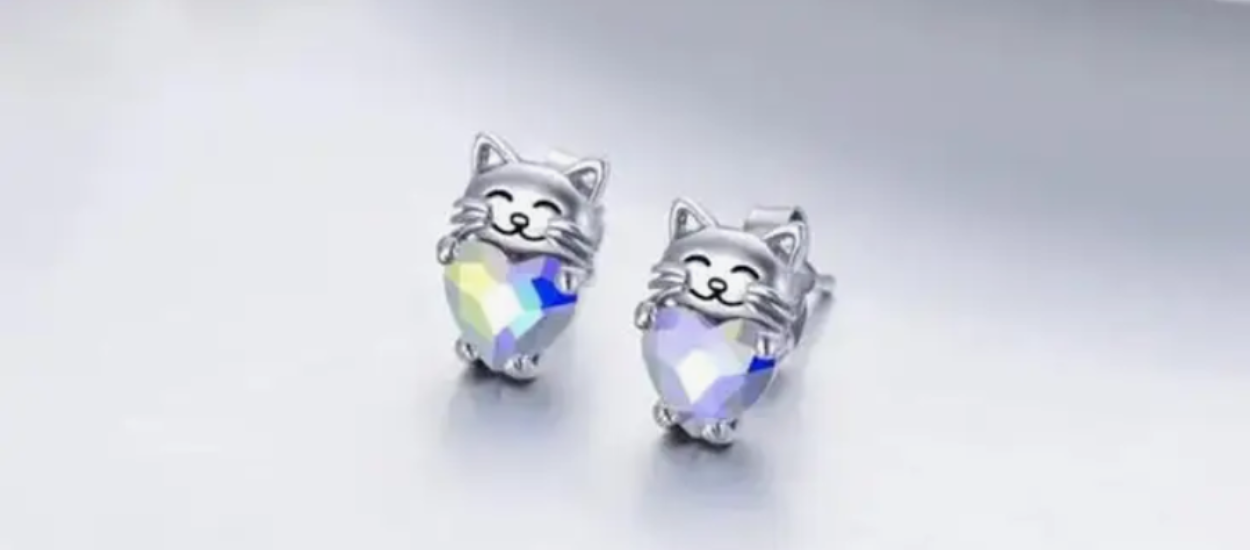 Gold Cat Necklace - Black – Purrs and Whiskers